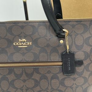 Coach | Bags | Coach Gallery Tote Bag In Signature Canvas | Poshmark